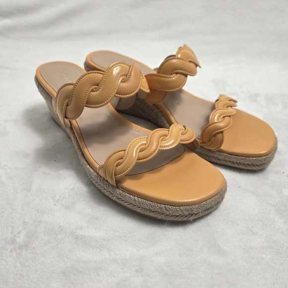 Stuart Weitzman | Shoes | Stuart Weitzman Twist Espadrille Mango ...